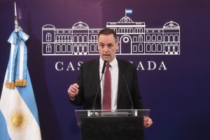 Diputados piden sesión especial para debatir la posible destitución de ...